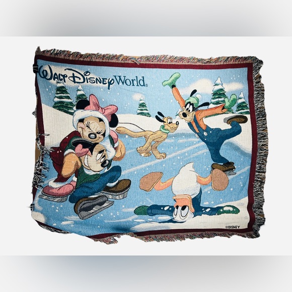 Disney | Bedding | Walt Disney World Tapestry Woven Throw Blanket 6 X ...